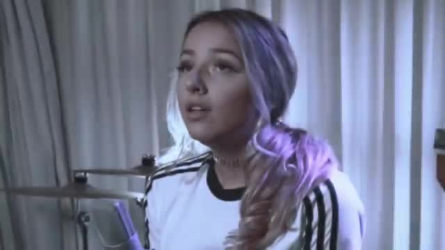 Friends - Justin Bieber (Cover) _ WeeklyChris _ Emma Heesters)